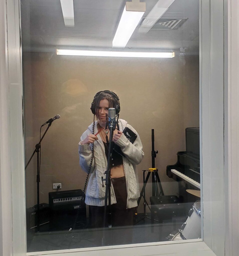 Career Clarity for Youth Through Creative Mentoring - Coromind