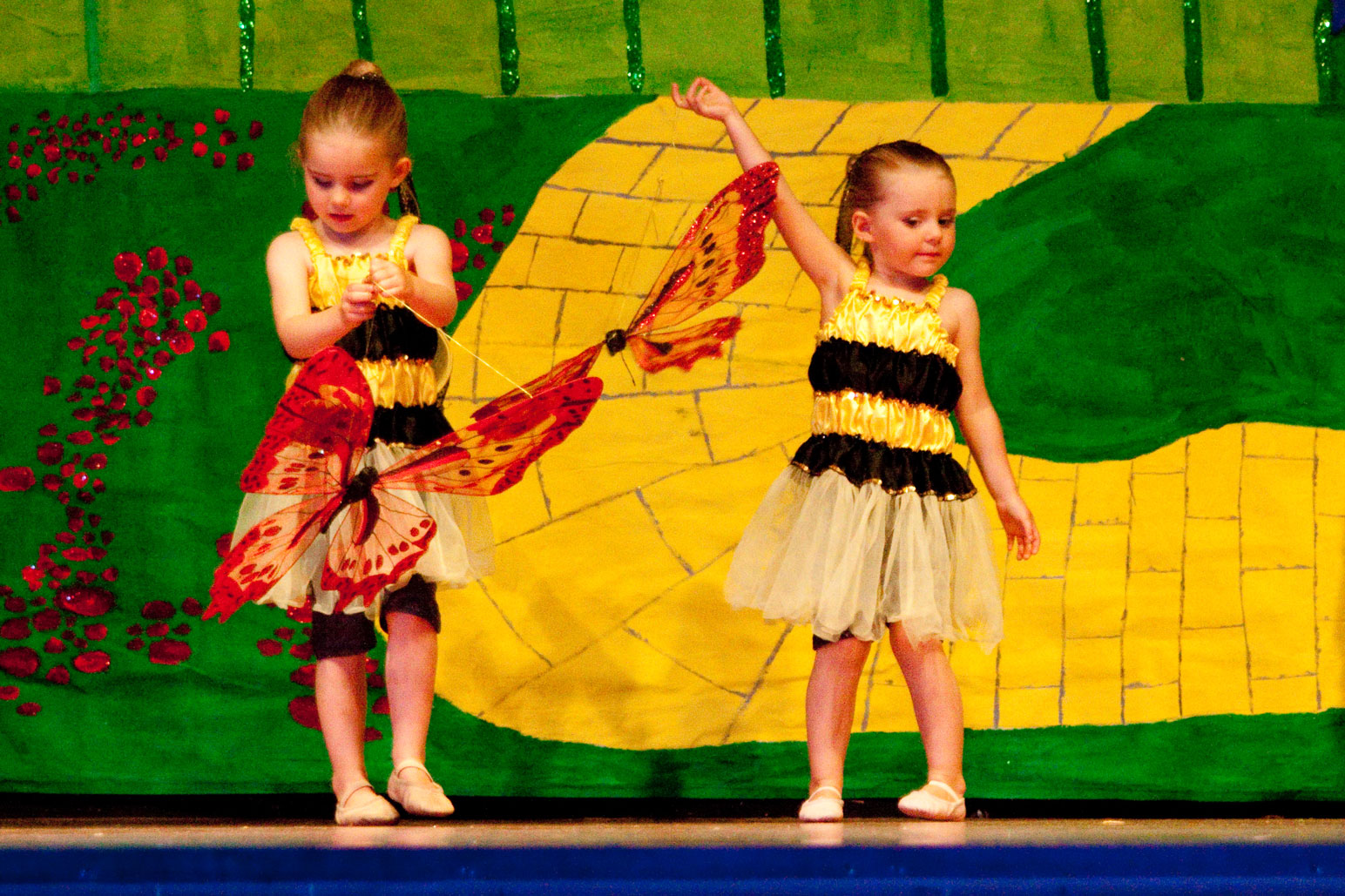 Creating Magic On Stage – En Pointe Dance Studio’s show - Coromind